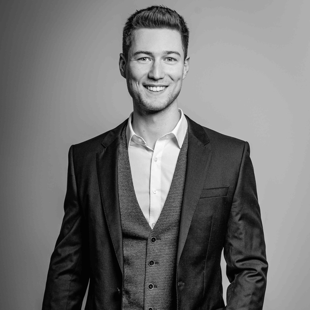 Marinus Graf - Leitung Kontraktlogistik - DACHSER SE, Logistikzentrum ...