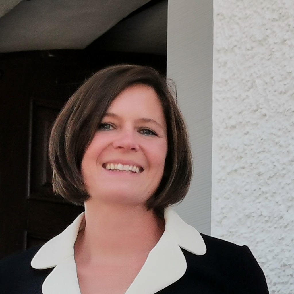 Lisa Mutter's Instagram, Twitter & Facebook on IDCrawl