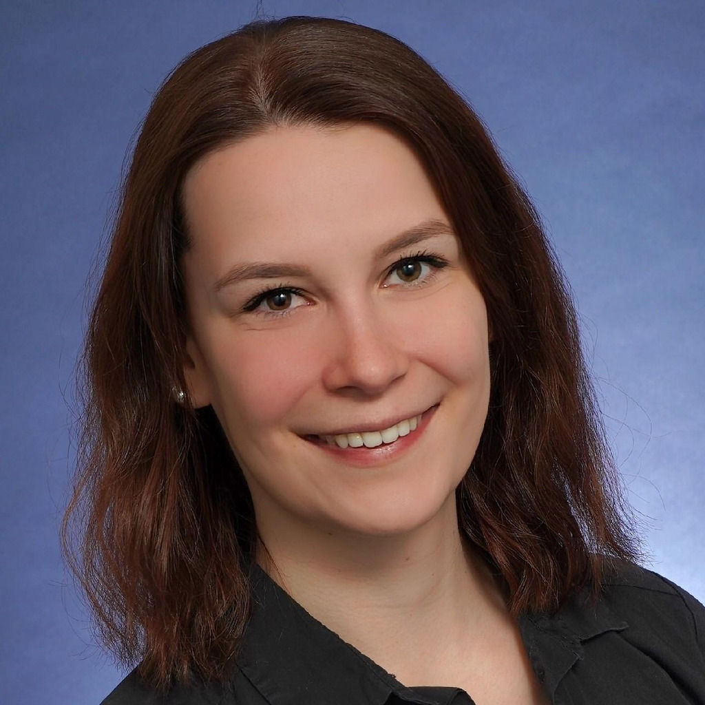 Larissa Roth - Strategisch - operative Einkäuferin - RÄDER-VOGEL Räder ...