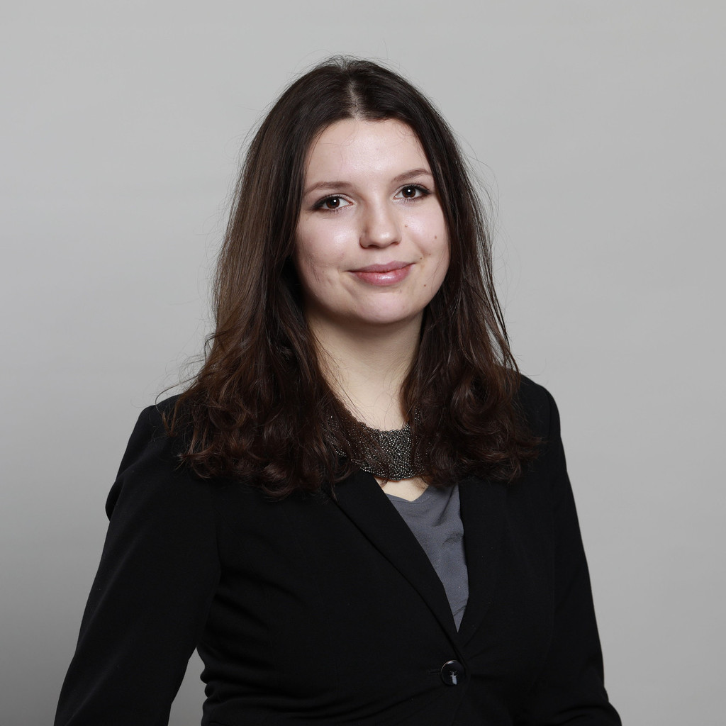 Anna Schelling - Marketingkommunikation - Munich Business School ...