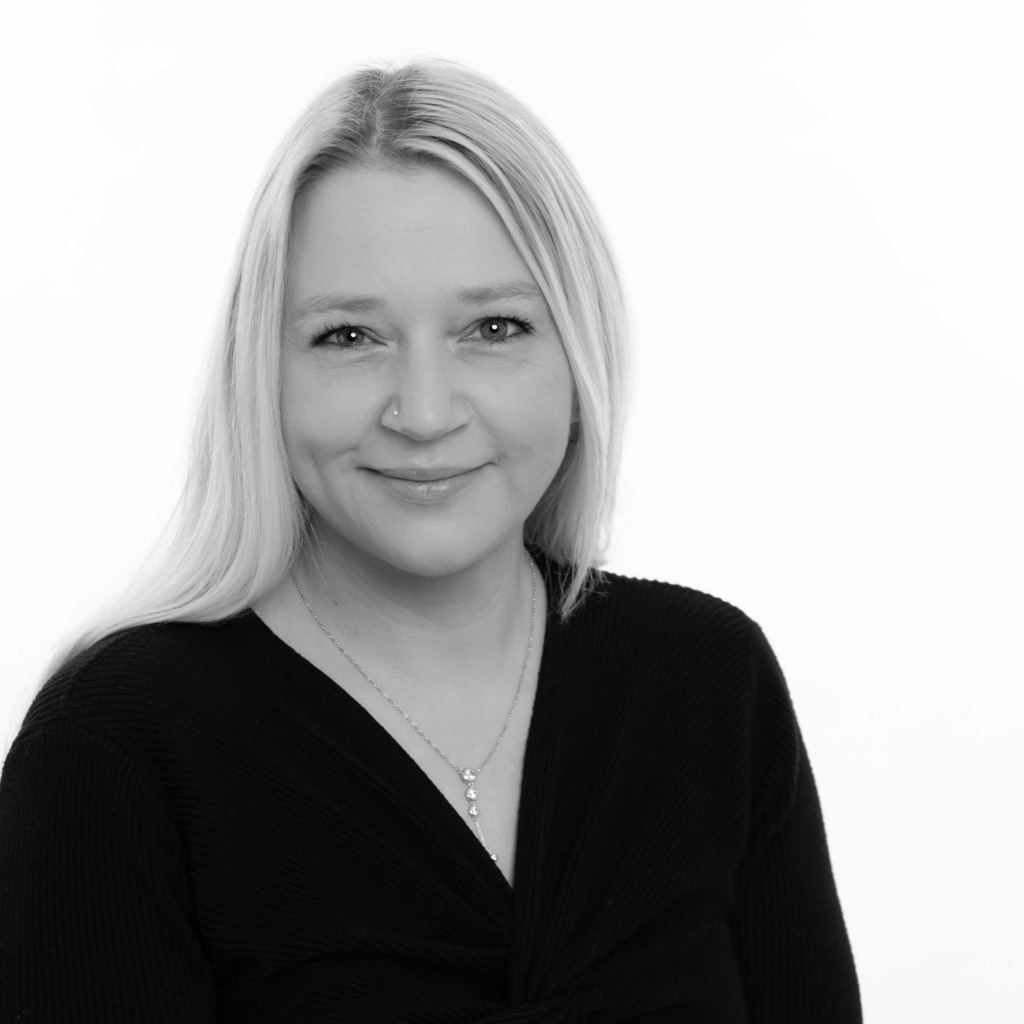 Nina Weber's Instagram, Twitter & Facebook on IDCrawl