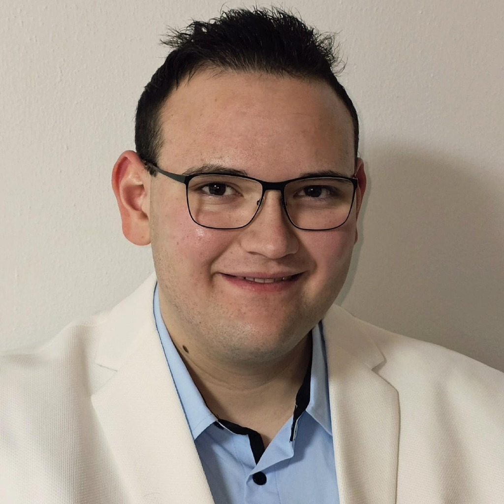 Jonas Liebl - Maschinenbediener - Zwiesel Kristallglas AG | XING