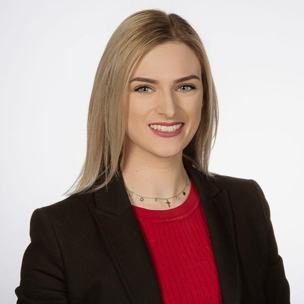 Jennyfer Lauer - Firmenkundenassistentin - Wiesbadener Volksbank eG | XING