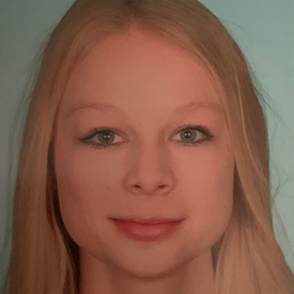 Lisa Bickel - Commodity Buyer Raw Material - POLYTEC GROUP Deutschland ...