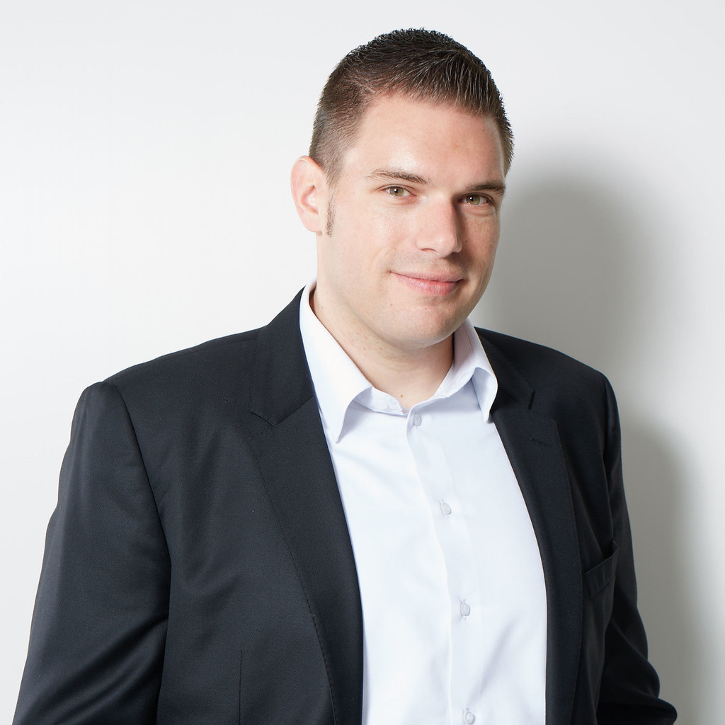 Simon Hosmann - Leiter Baurechte und Portfoliomanagement ...