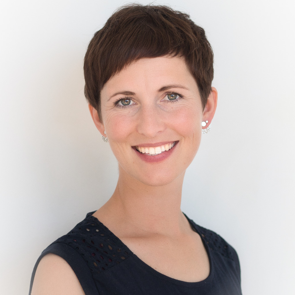 Andrea Pülzl - ERP Modulverantwortliche für Kundenservice, Marketing ...