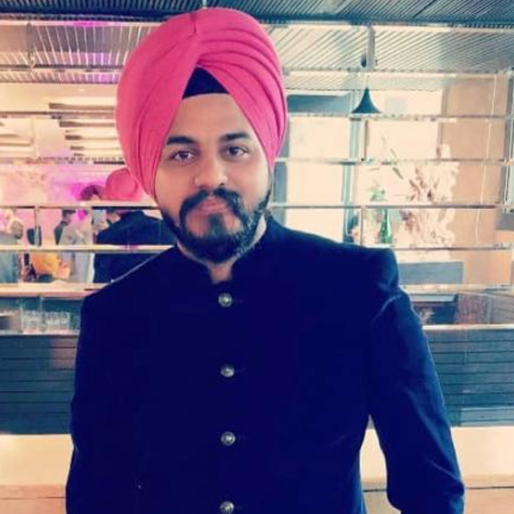 Parv Singh - Founder - iWebtronix IT Solutions | XING