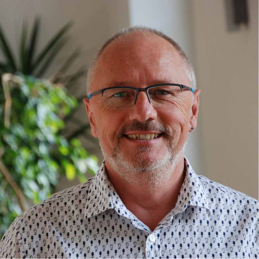 Rainer Schmid - Supervisor - Bildungseinrichtungen, Jugendhilfeeinrichtung, Kliniken | XING