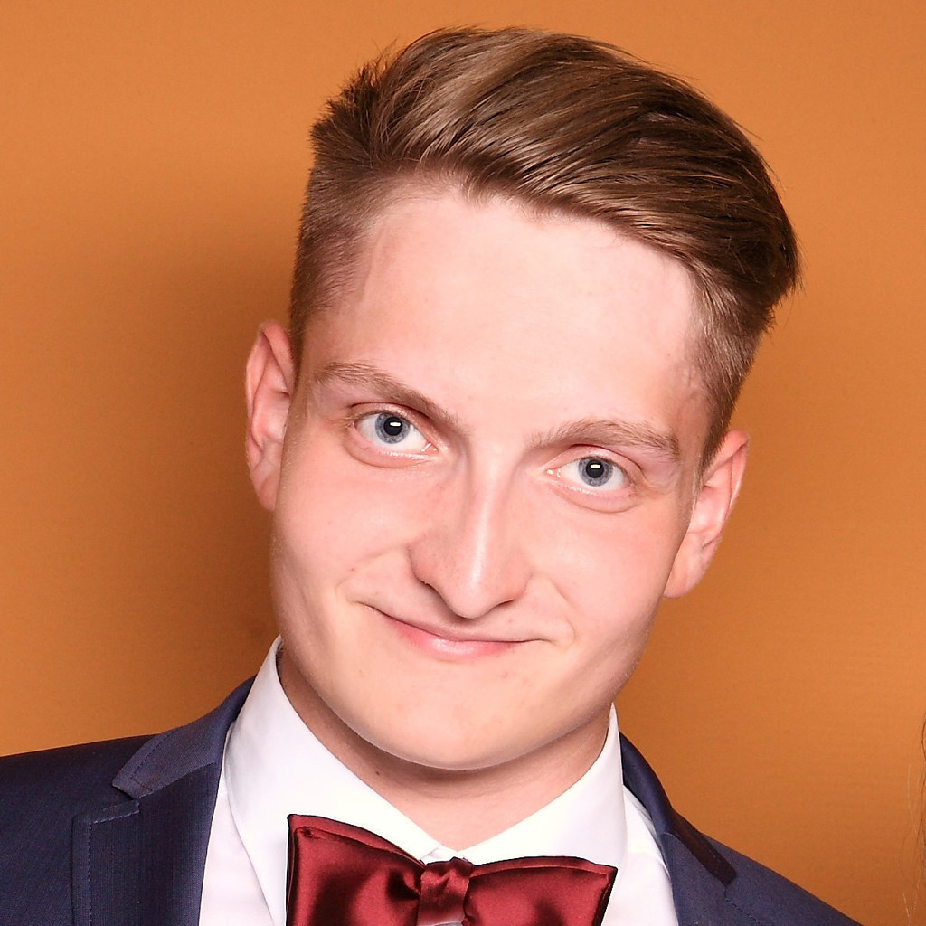 Joshua Simons - Schadensachbearbeiter - DEVK | XING