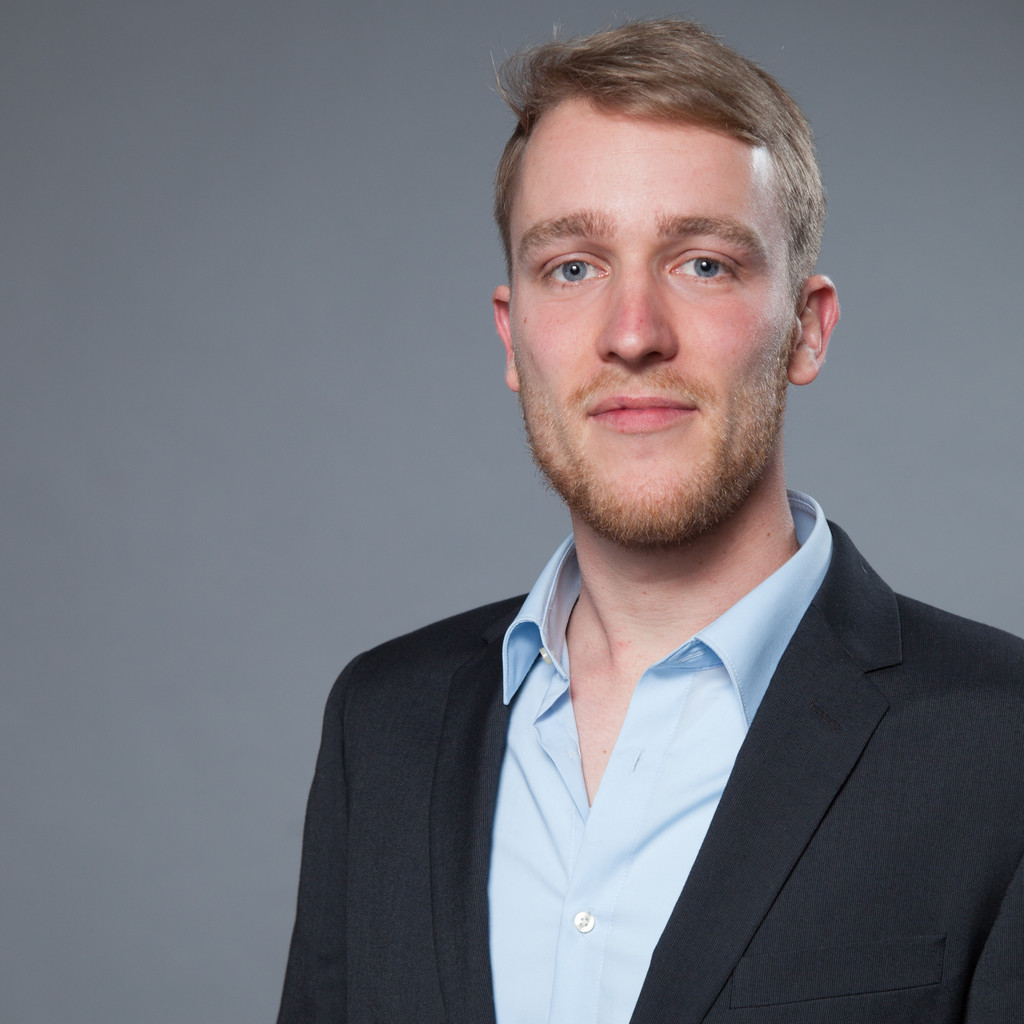 Paech aus Dresden in der Personensuche von Das Telefonbuch