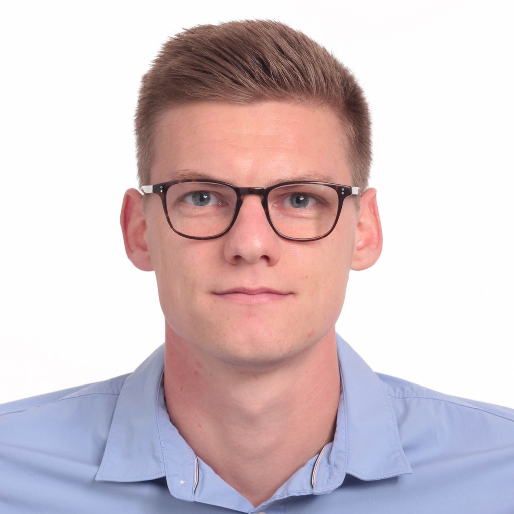 Christoph Knapp - Stellvertretender Leiter - HIWIN GmbH | XING