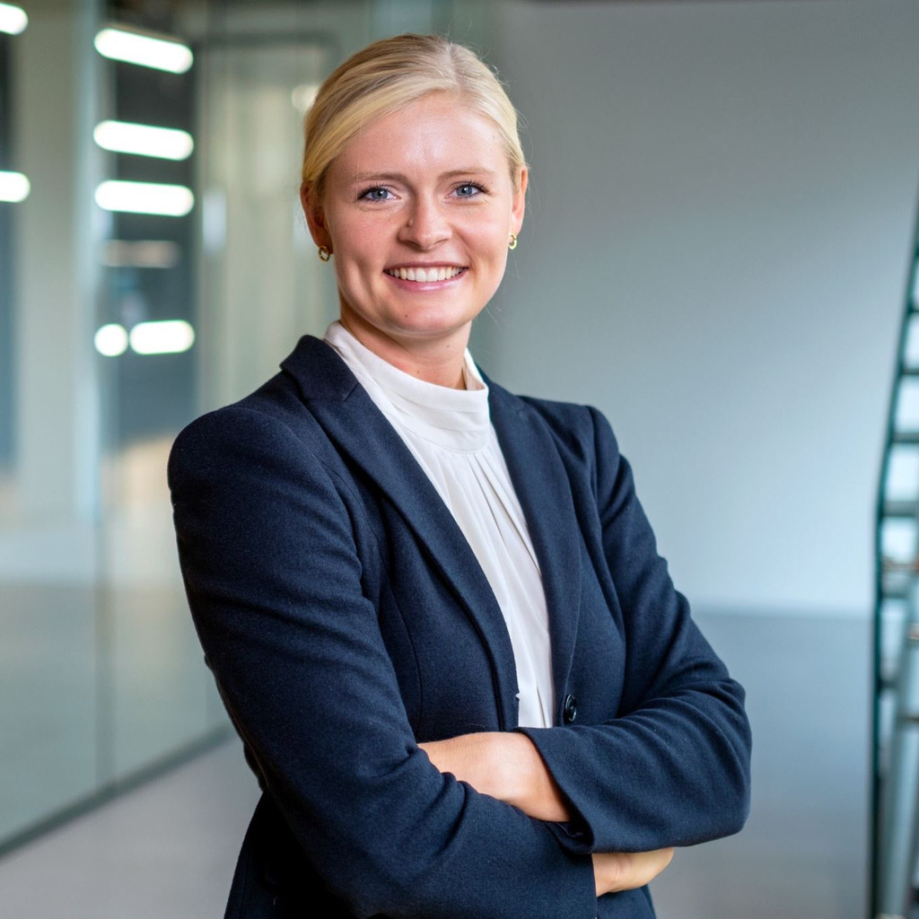 Lena Riehl - Senior Consultant - Deloitte Schweiz | XING