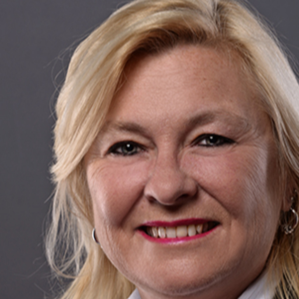 Patricia Schnabel - Assistentin der Werksleitung - Amann & Söhne GmbH ...