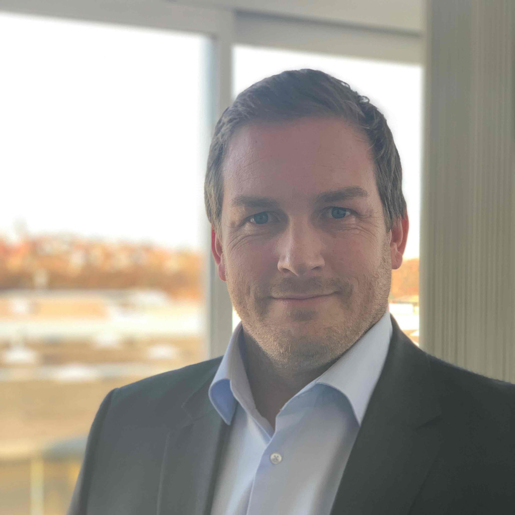 Eric Stephenson - Head of Category Management - Platforms and EUC - DWS ...