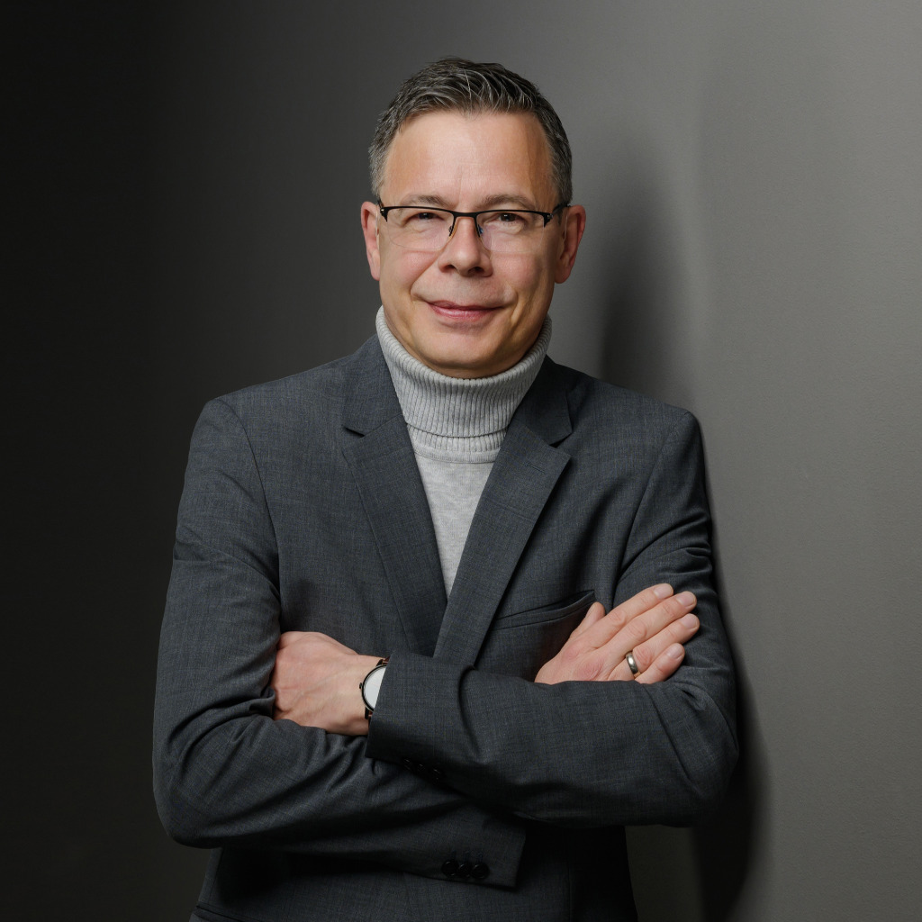 Frank Roell - IT Business Analyst - hilite International | XING