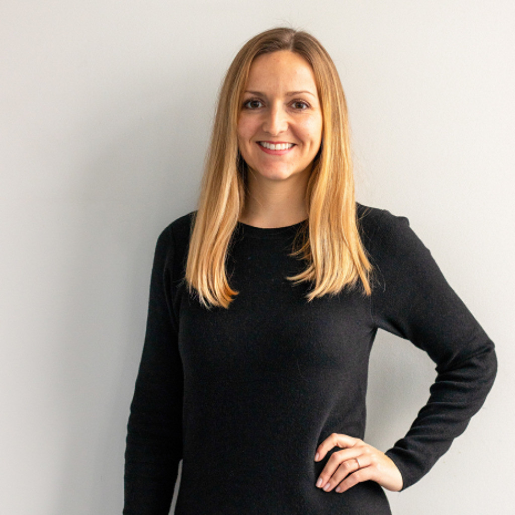 Laura Leuthe - Teamleiterin Innovation- & Category Management - Hügli ...