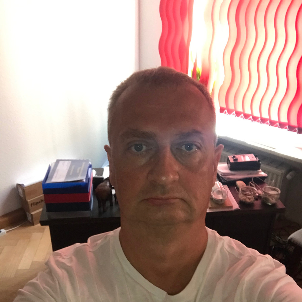 Daniel Starke - Dozent Elektrotechnik - TBG mbH | XING