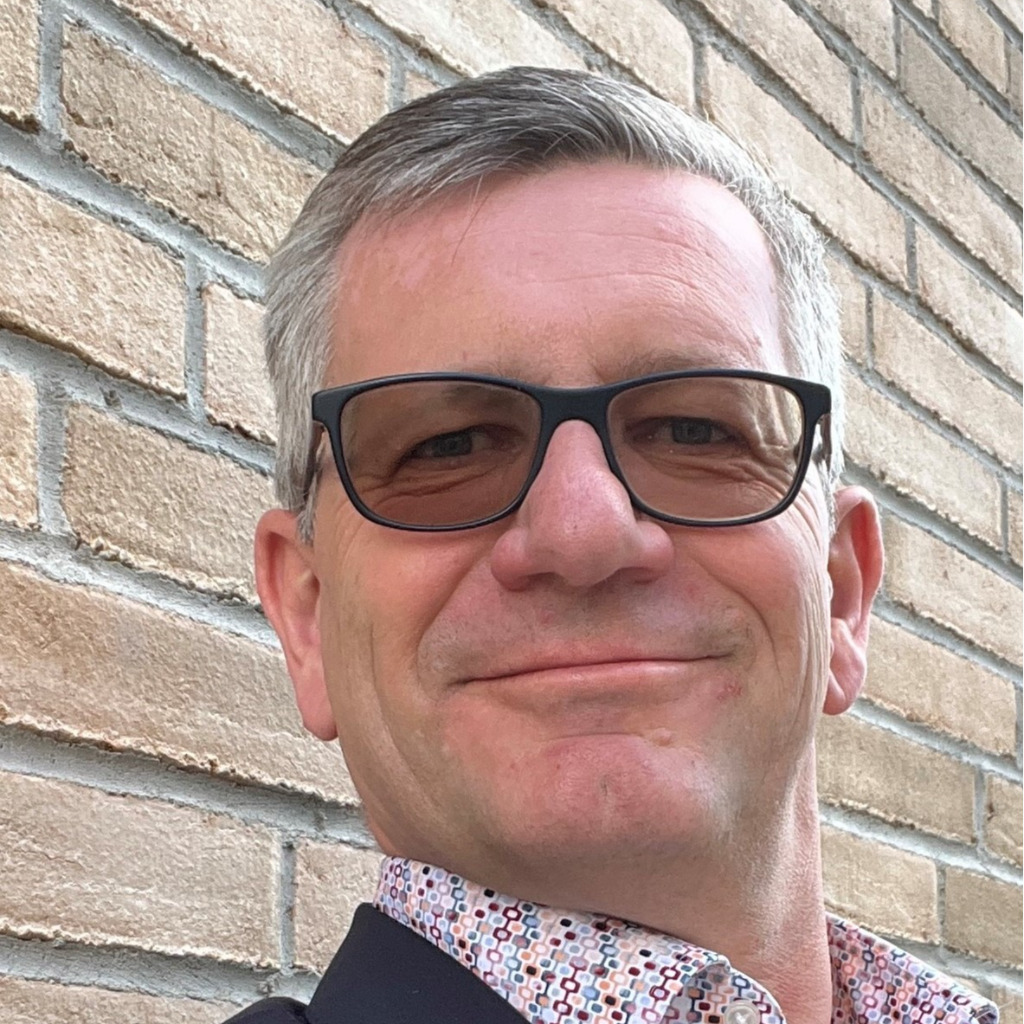 Dipl.-Ing. Thomas Wolf - Leiter Vertrieb, Werkzeugbau und Advance ...