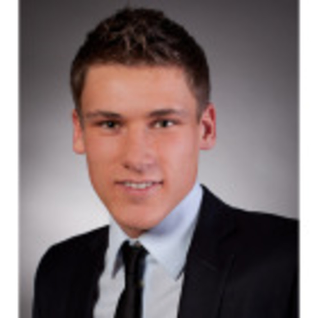 Rene Bendick - Senior Expert Controlling - Deutsche Post DHL Group | XING