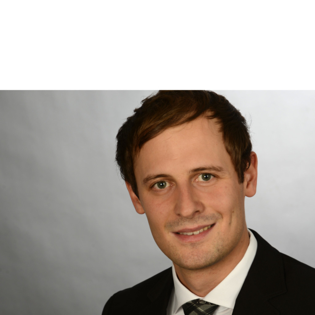 dominik-loest-asset-manager-ebm-xing