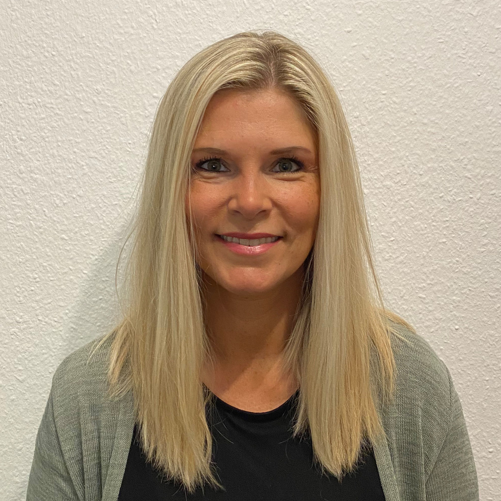 Anja-Maria Storm - Office-Managerin der Kanzlerin - Technische ...