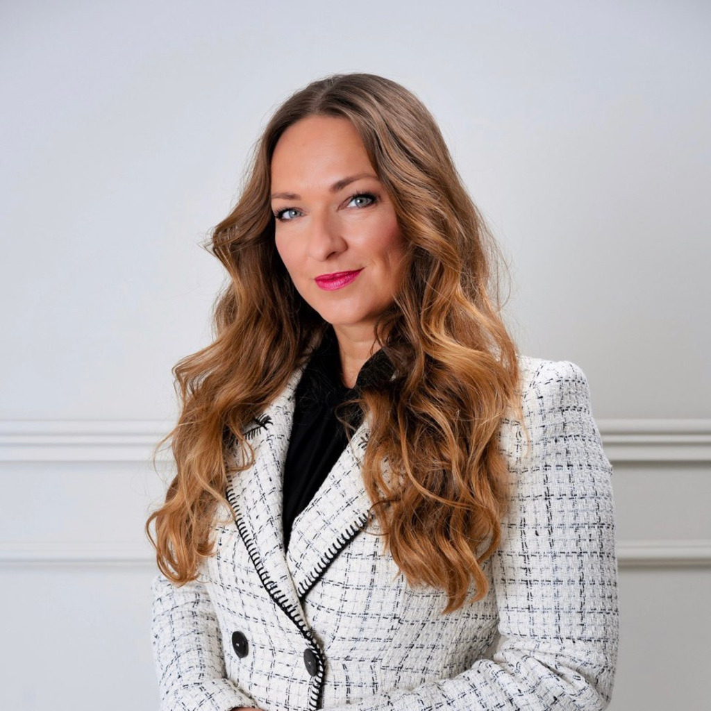 Daniela Reinert - Geschäftsführerin - WIRE PEOPLE GmbH & Co. KG | XING