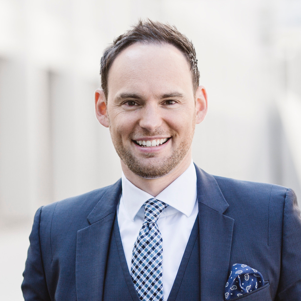 Andreas Hacker - Geschäftsführer / Inhaber - Hacker & Glass Immobilien ...