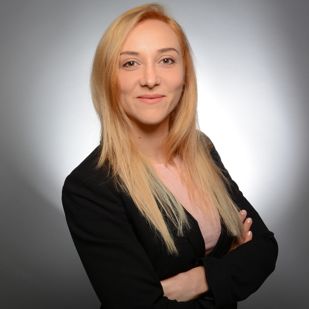 Barbara Grünwald - HR Business Partner - Werkstudent - MAN Truck & Bus ...