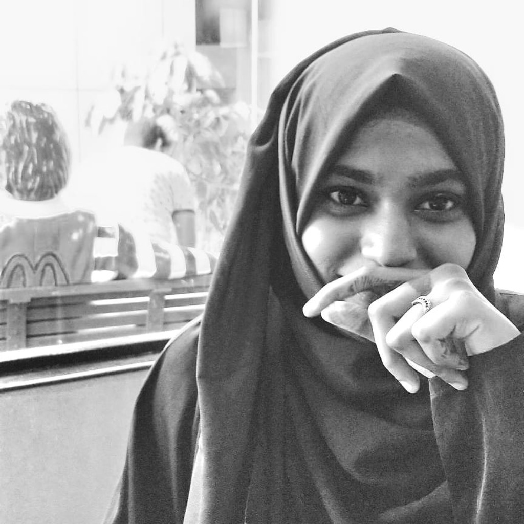 Haleema Sha - Freelance Writer - Palam Silks | XING