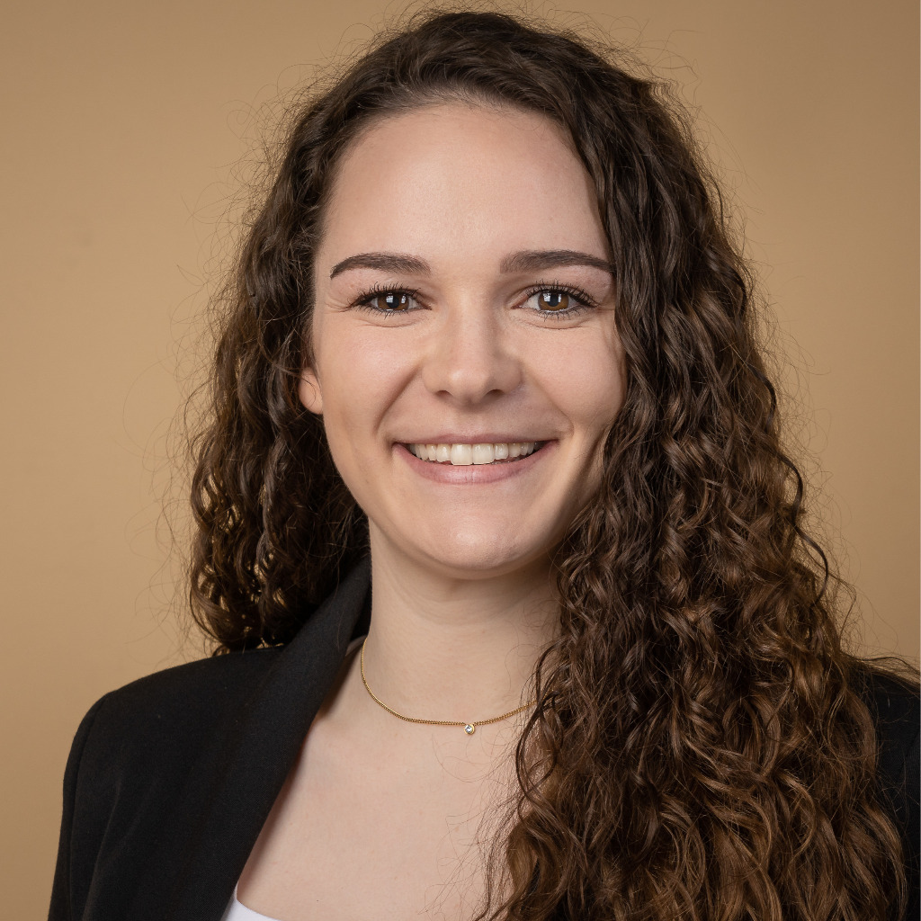 Anna Bender - Werkstudentin Digital Sales & Omnichannel - STIHL Vertriebszentrale AG & Co. KG | XING