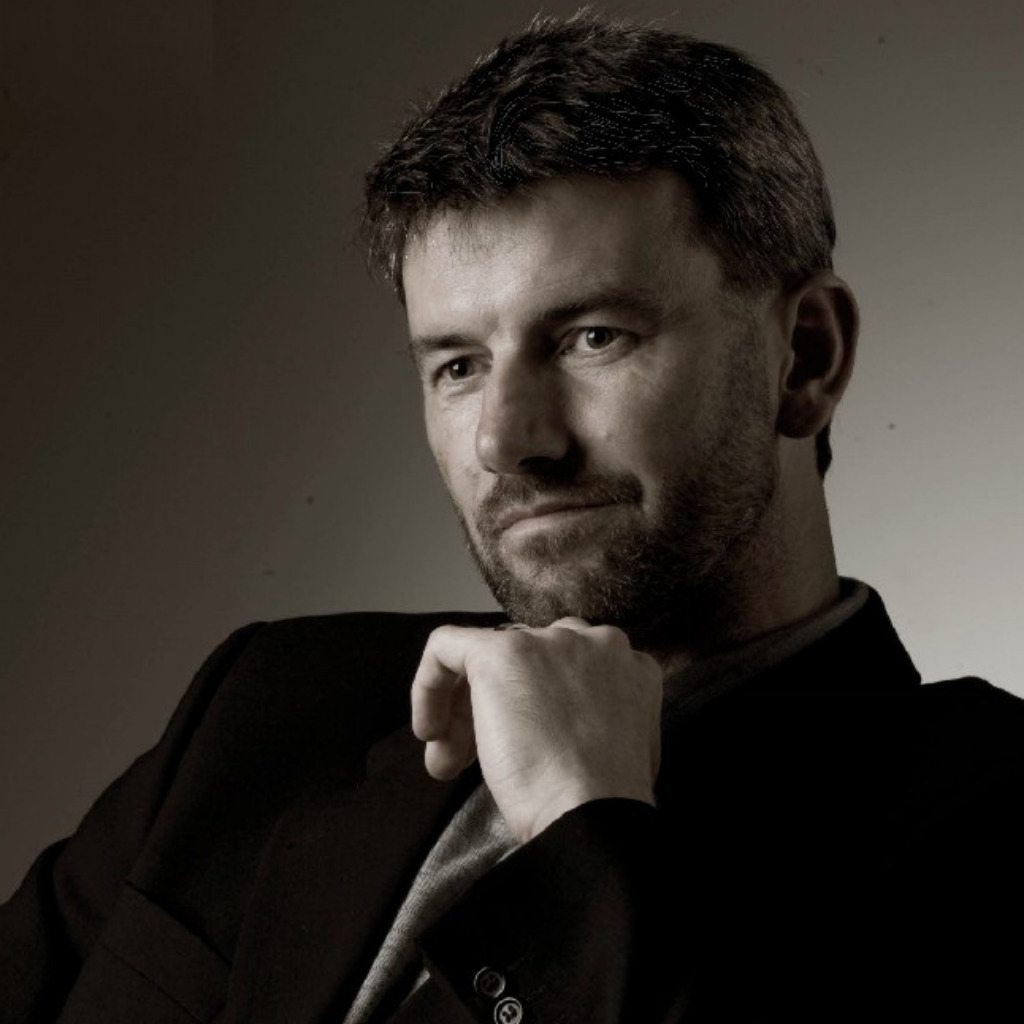 Michael Studer - Diplom Designer - Studer Design | XING