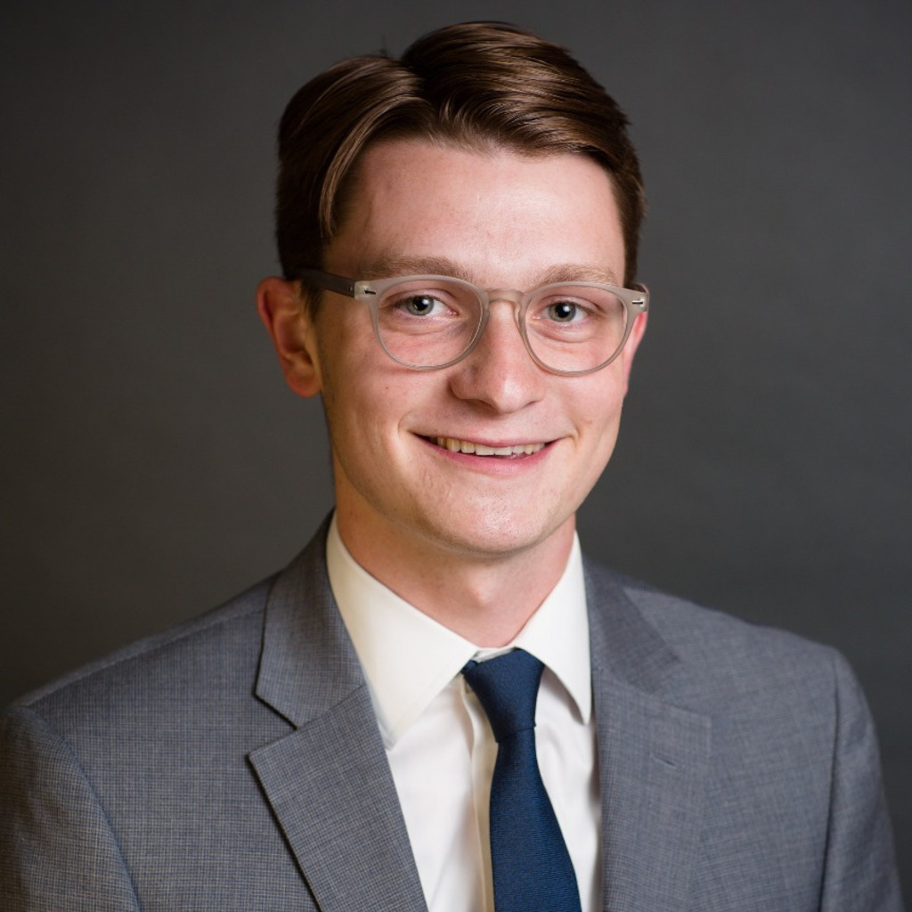 Alec Cutler: Ausbildung und Berufserfahrung | XING