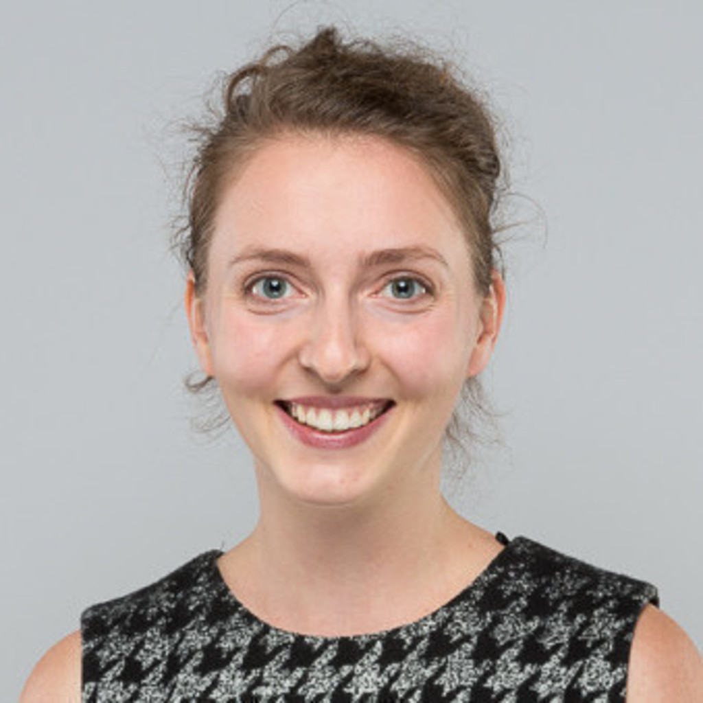 Randi Bauer - Produktmanager - Mercedes-AMG GmbH | XING