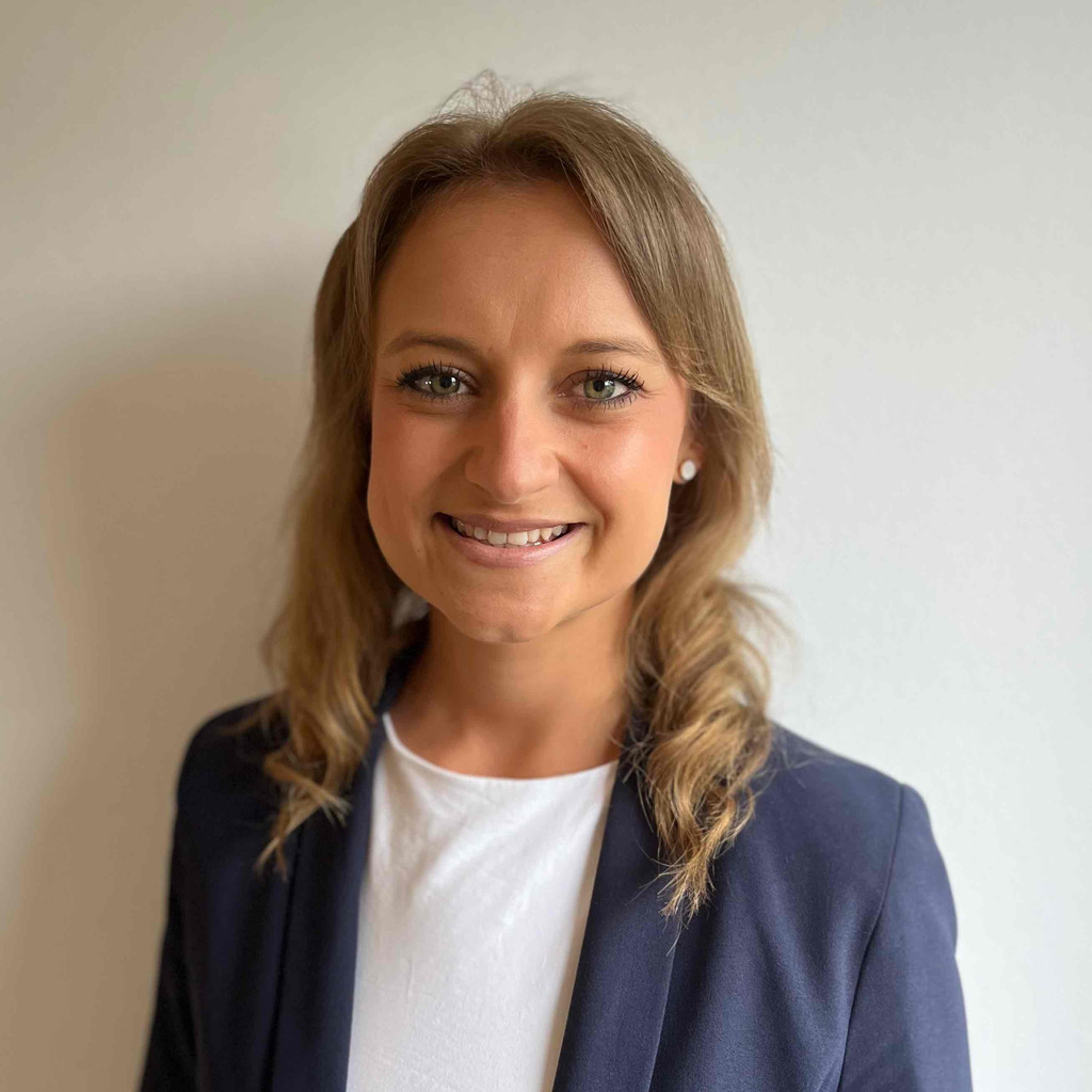 Sarah Bittner - Human Resource Management - Europäische Fernhochschule ...