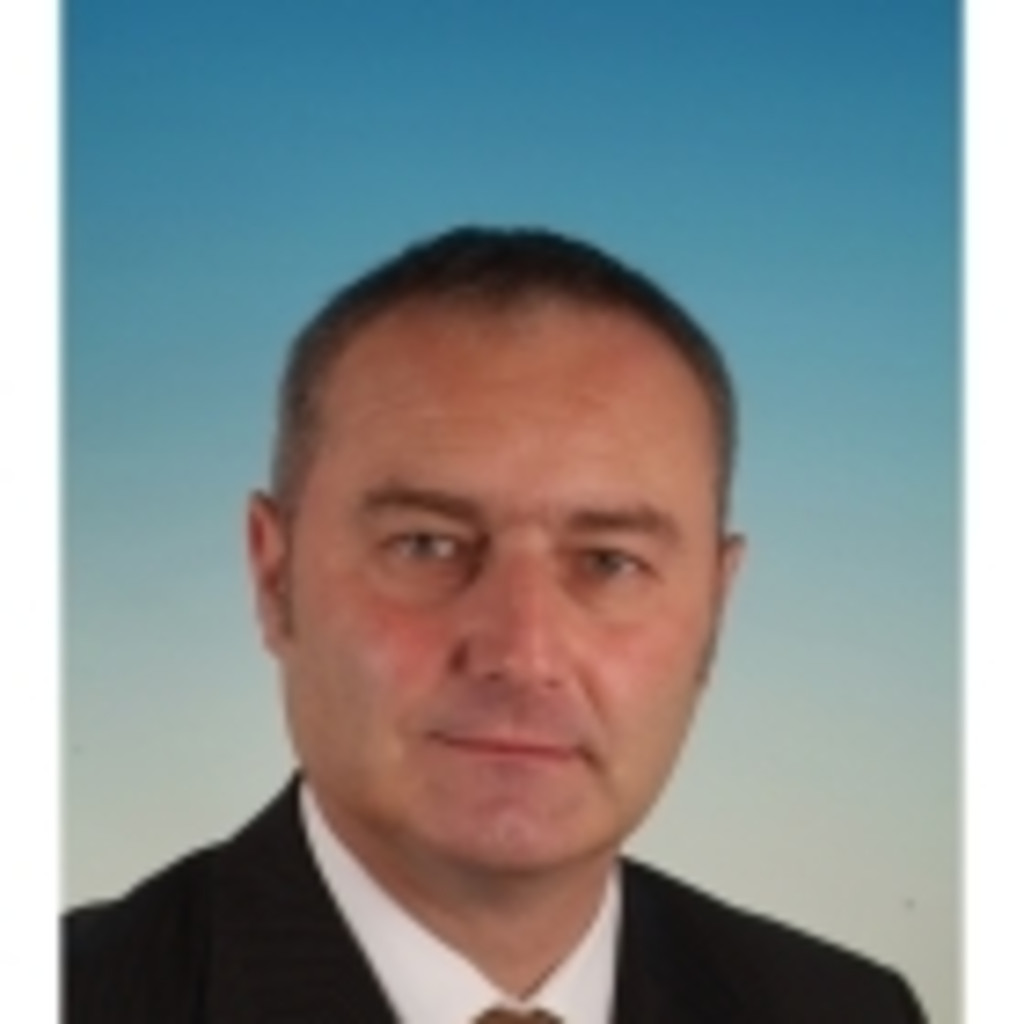 Robert M. Ecker - Verkaufsleiter - Österreichische Fernwärme Ges.m.b.H ...