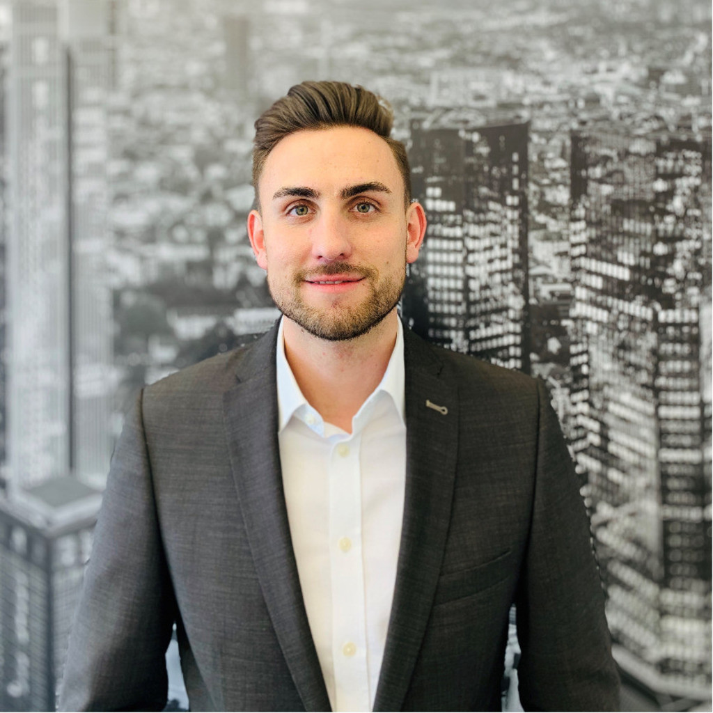 Eugen Kembel - Vertriebsingenieur OEM Solutions - Schneider Electric ...