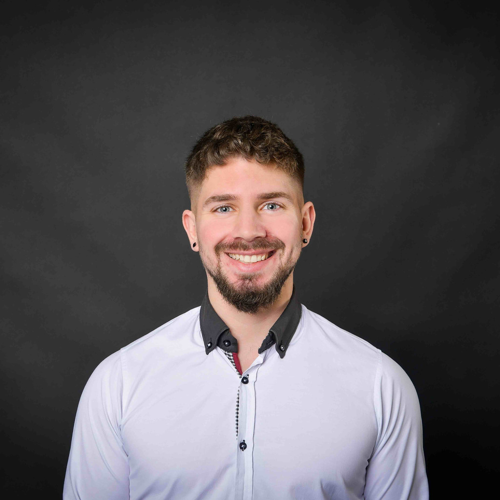 David Hipp - Investmentberater - Grüner Fisher Investments GmbH | XING