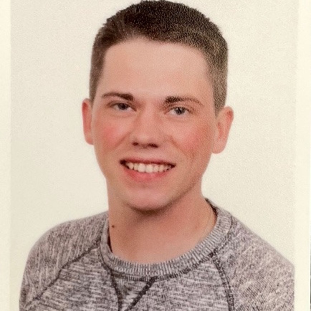 Daniel Zarebski - Baugeräteführer - Clausing GmbH | XING