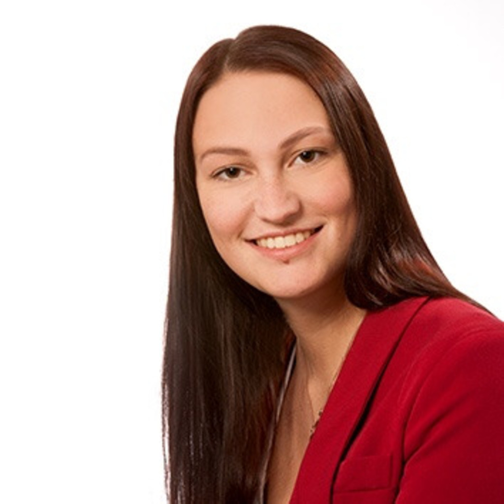 Ruby van Zwol - Trainer - Häcker Küchen GmbH & Co. KG | XING