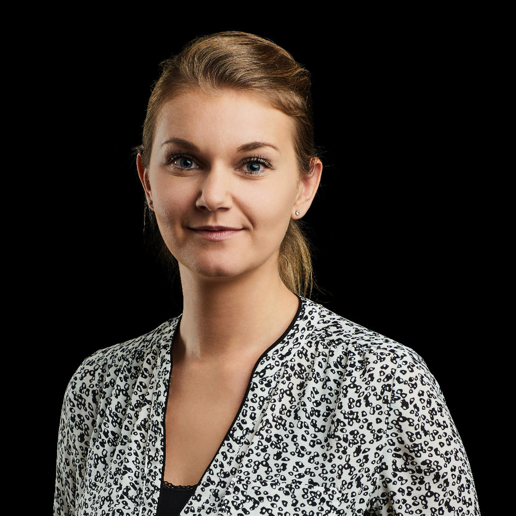 Alexandra Lindenberger - Marketing Specialist, Events - Weber Stephen ...