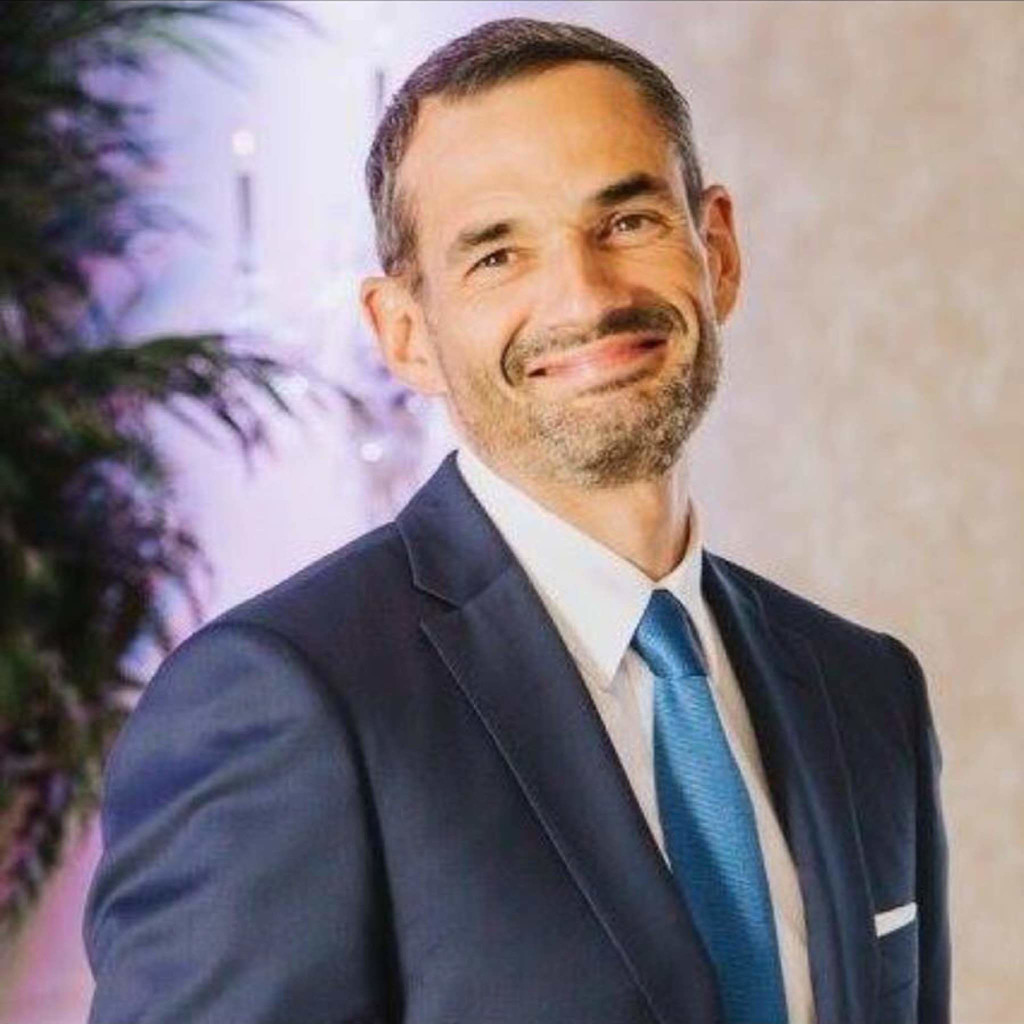 Michael Simon - Global Business Line Controller - ABB - Business Line ...