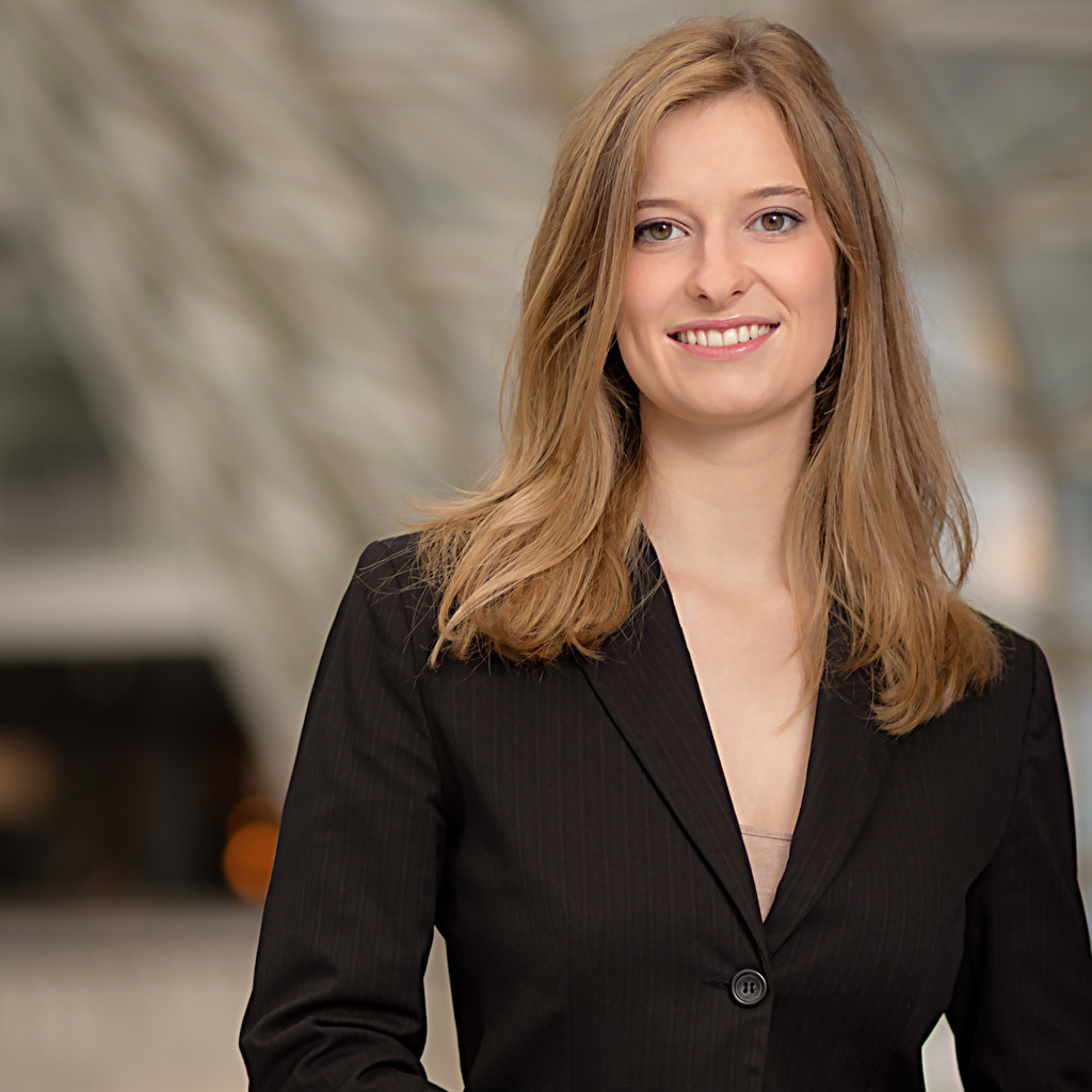 Eva-Maria Saam - Senior Consultant - CGI | XING