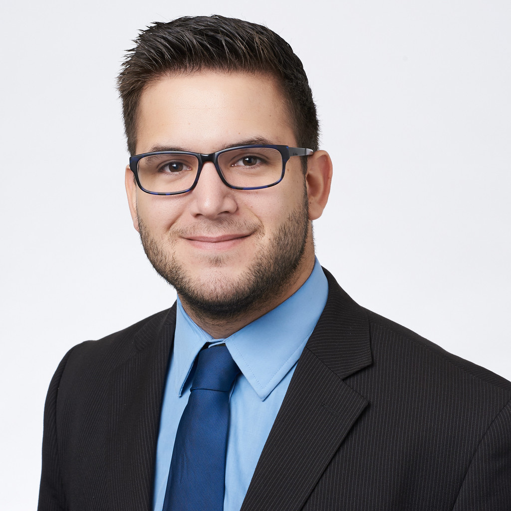 Daniel Forrer - Senior Sachbearbeiter Professional Underwriting ...