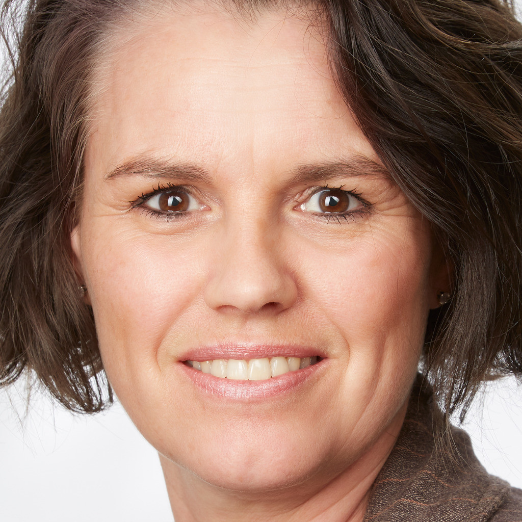 Nicole Behr - Mitarbeiterin technischer Einkauf - W. Pelz GmbH & Co. KG ...