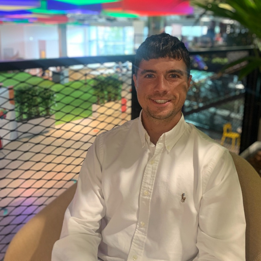 Nicholas Long - Director - Be-Different.io | XING