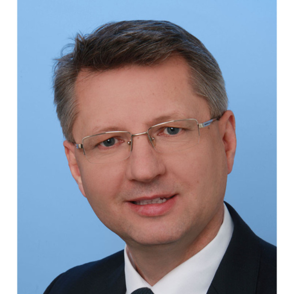 Dipl.-Ing. Daniel Ragan - CEE, Russia and CIS Manager - Integrated ...