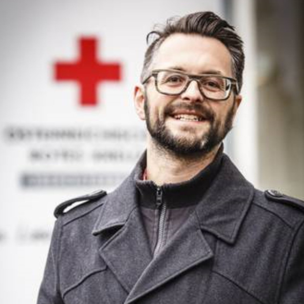 Christian Hartl - Pressesprecher - Österreichisches Rotes Kreuz ...