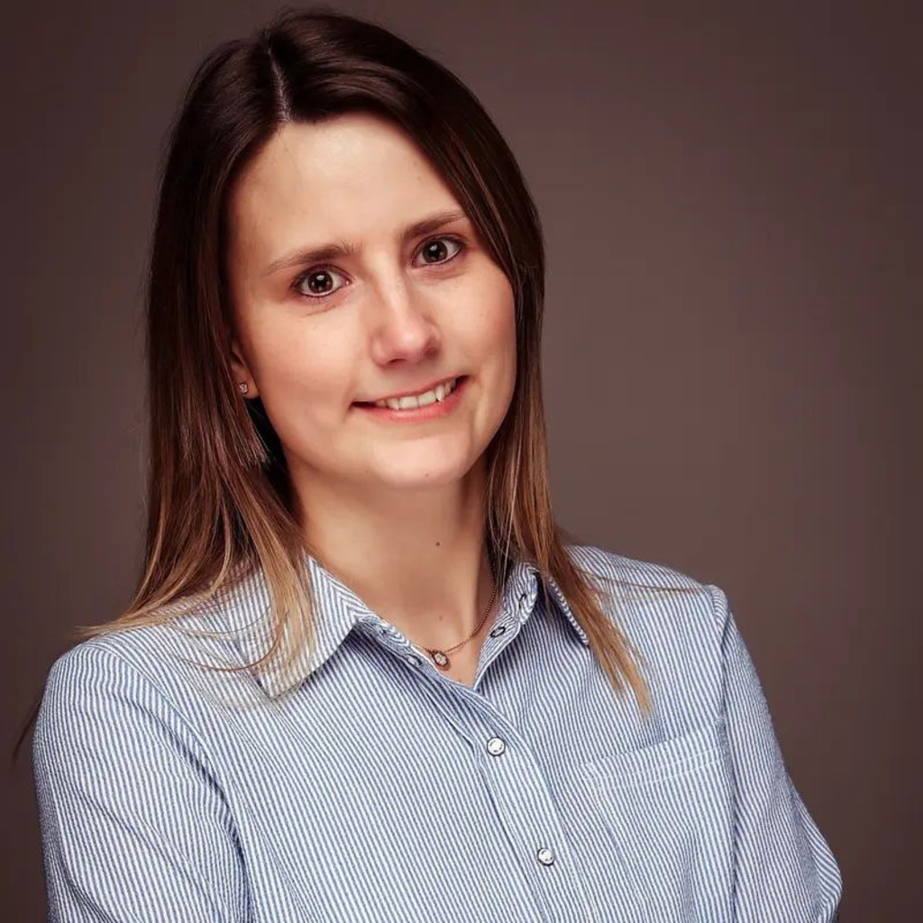 Lisa Hermann - Personalsachbearbeiterin - Kasseler Verkehrs- und ...