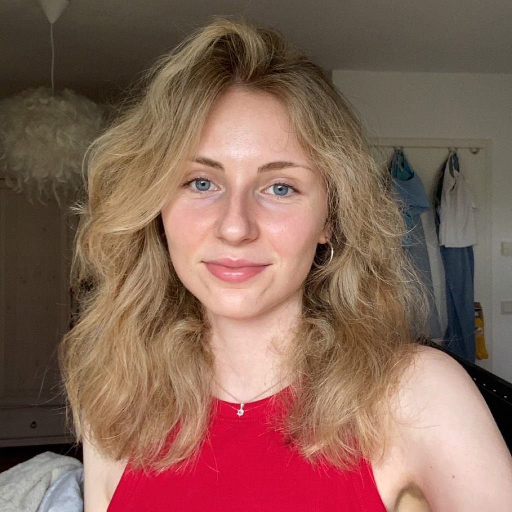 Anna Müller - Krisenberaterin - krisenchat | XING