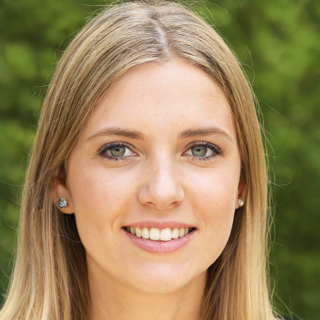 Laura Wiegert's Instagram, Twitter & Facebook on IDCrawl